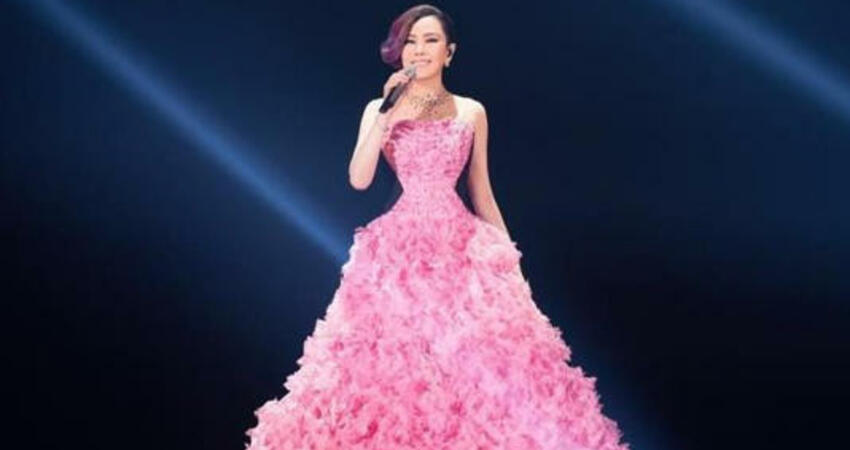 江蕙復出大巨蛋開唱！表演內容出爐 唱3首歌總長20分鐘 - Qoo | FUN01 創作分享