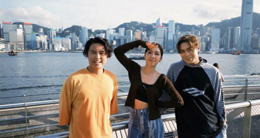 這是告五人？6年前青澀嫩照流出 犬青不忍爆團員「怪異舉動」 - Qoo | FUN01 創作分享