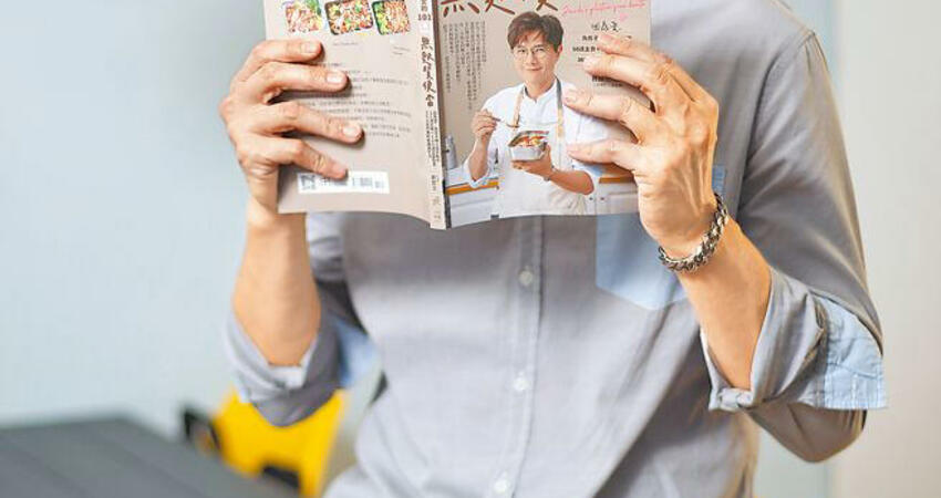 蔣偉文育兒拿爸當範本 - Qoo | FUN01 創作分享