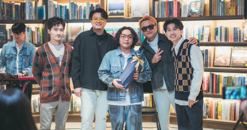 冰球樂團主唱失聲力挺！潘信維「驚人背景」曝 音樂會許願這事 - zx | FUN01 創作分享